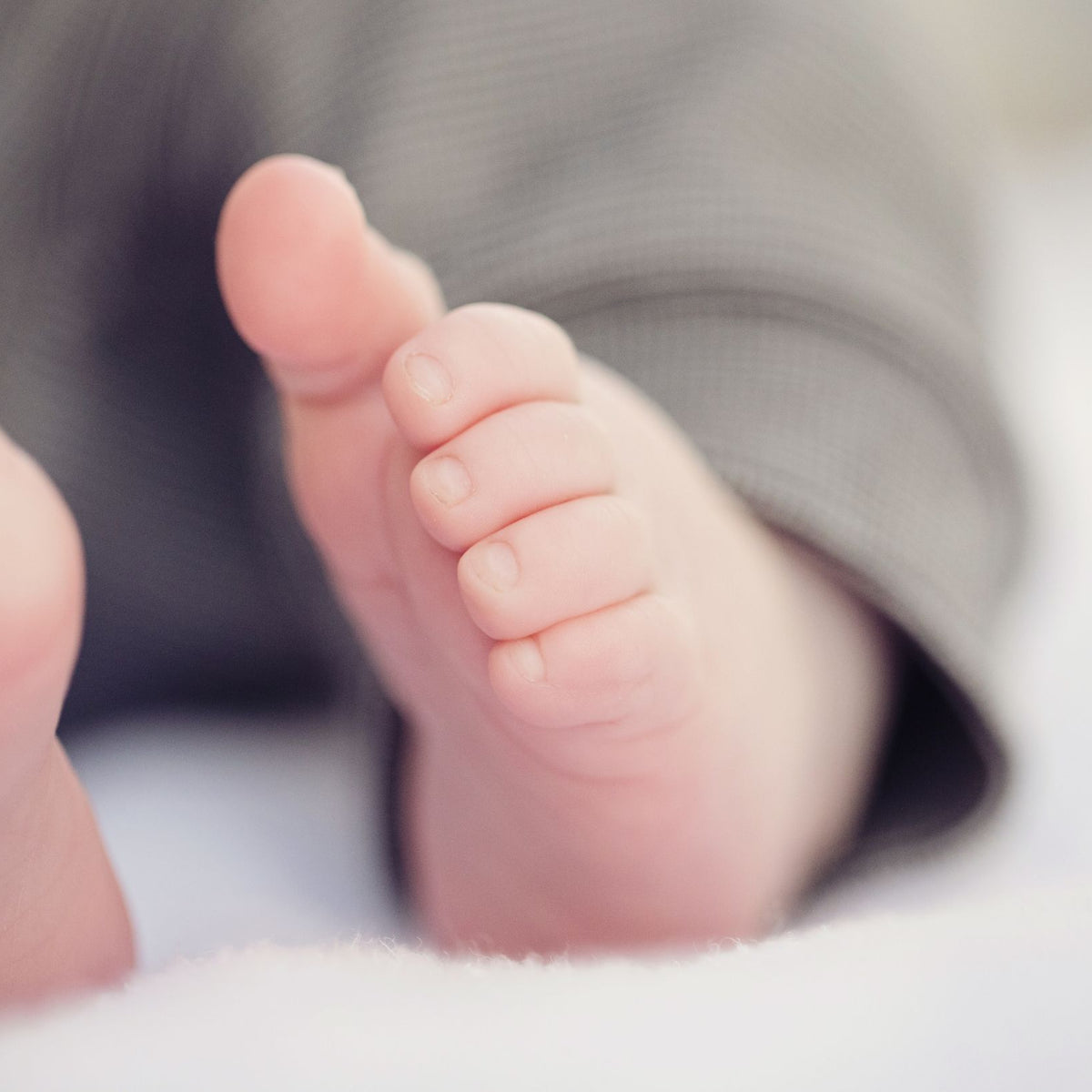 7 Ways to Support a New Mum – Hand on Heart Jewellery