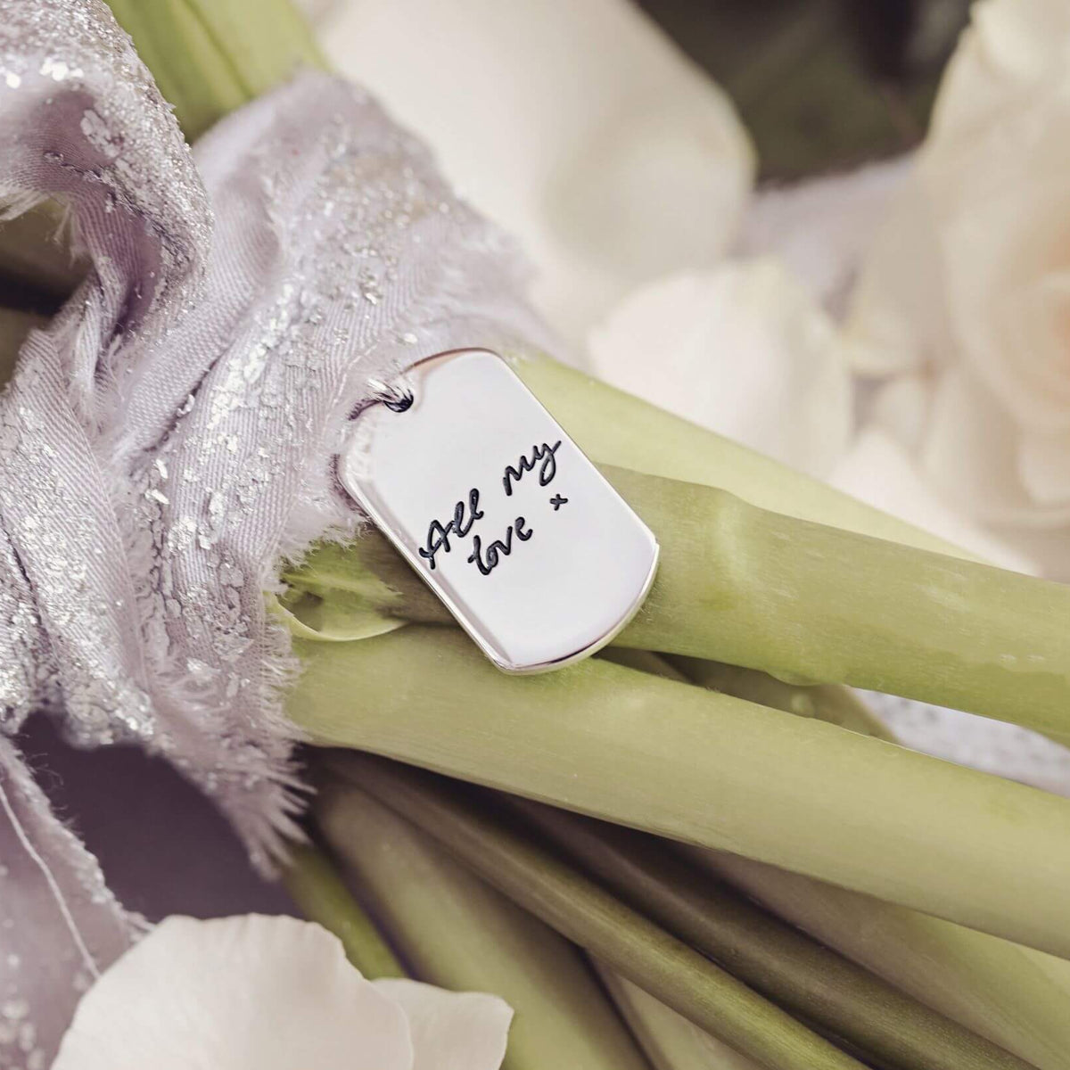 7 Beautiful Wedding Tribute Ideas – Hand on Heart Jewellery