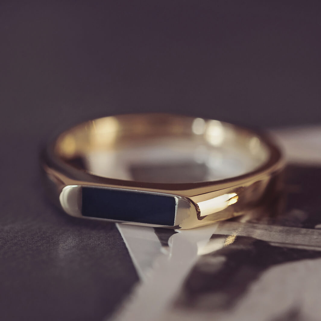 Mens Gold Cremation Ashes Ring