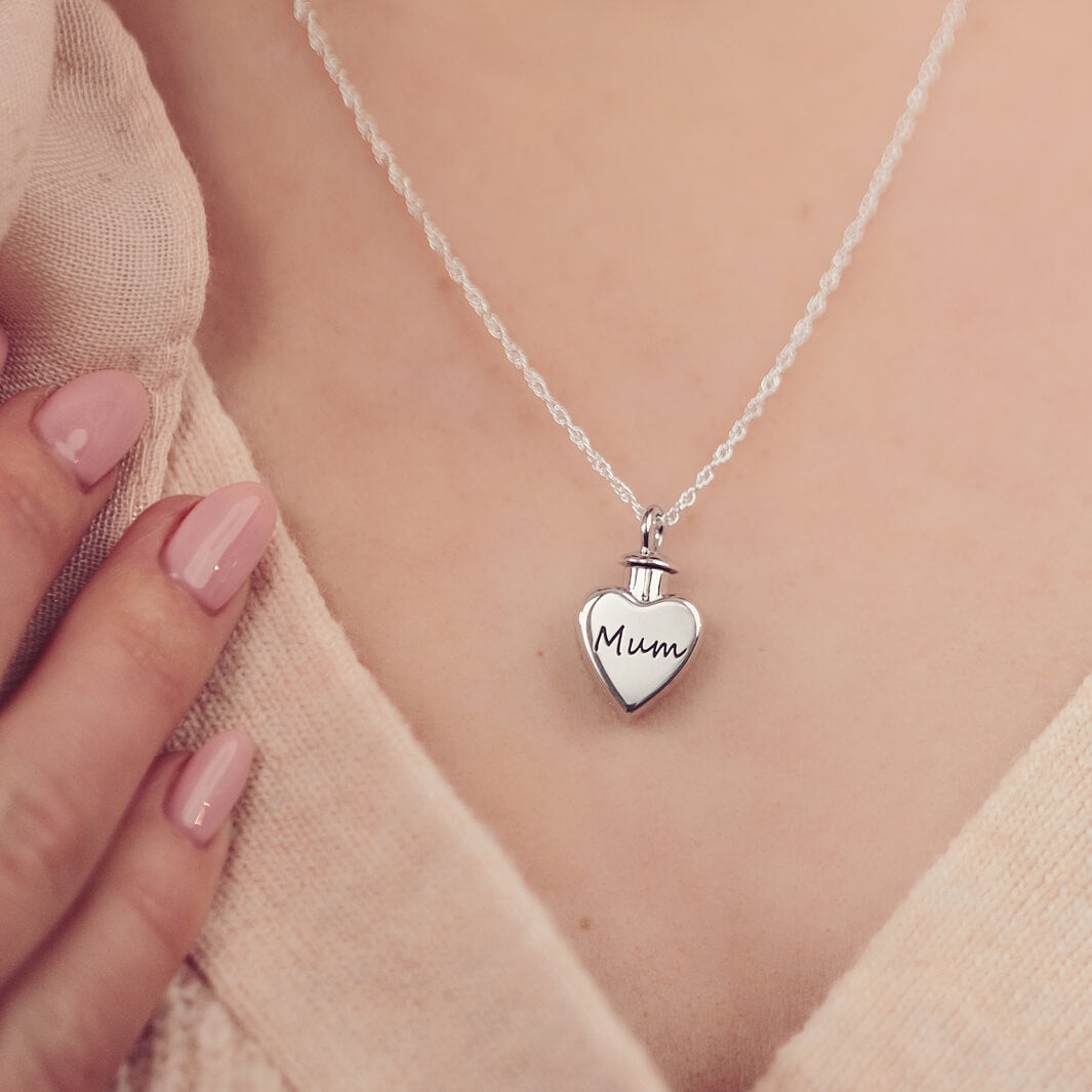 Mum Ashes Locket | Cremation Ash Jewellery